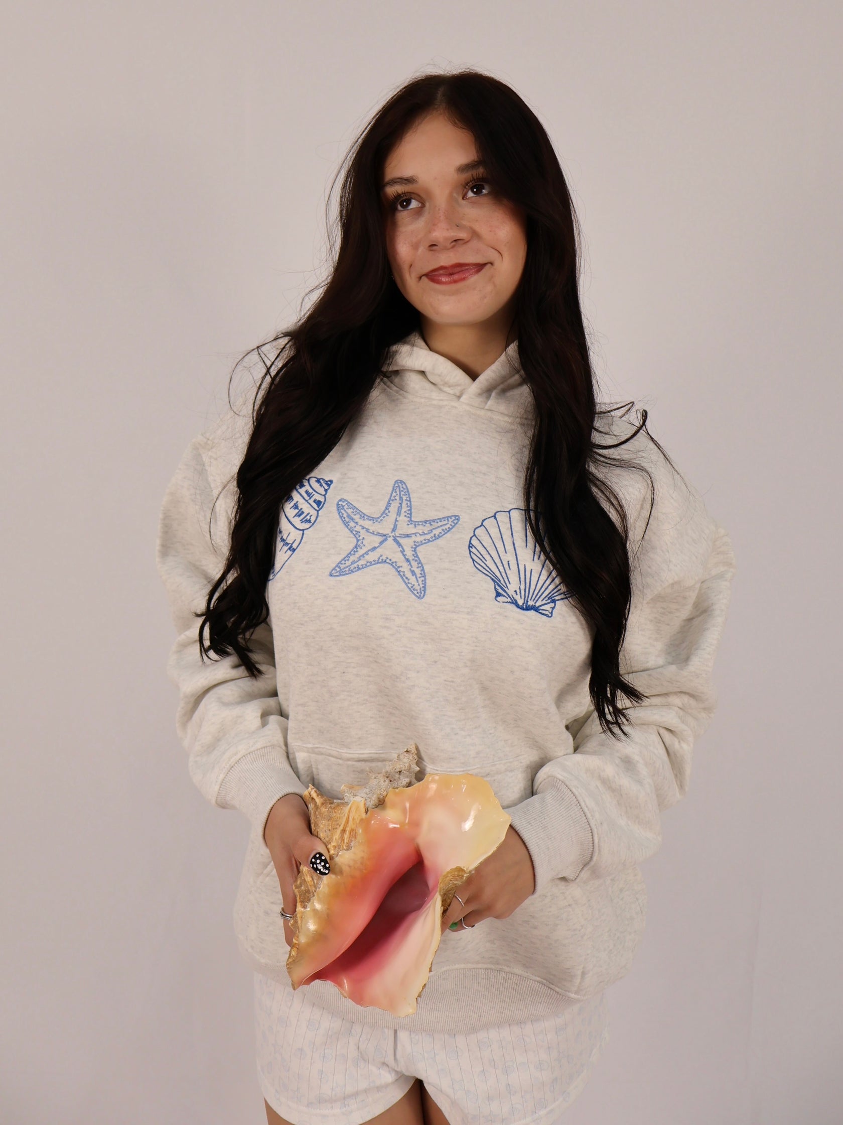 Seashell Hoodie – Prisana Bay