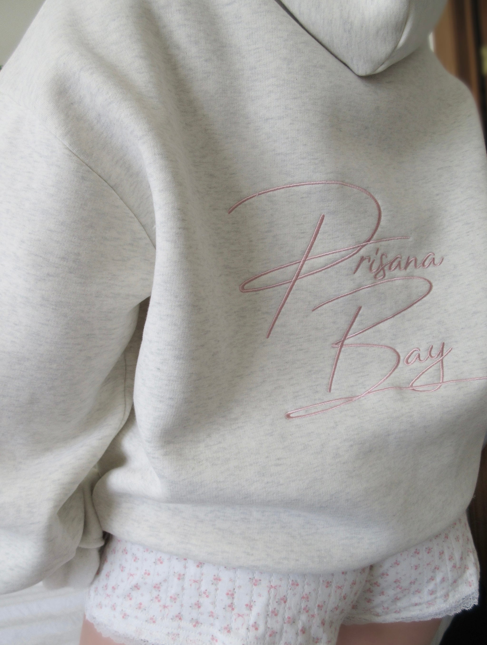 Bow Hoodie – Prisana Bay
